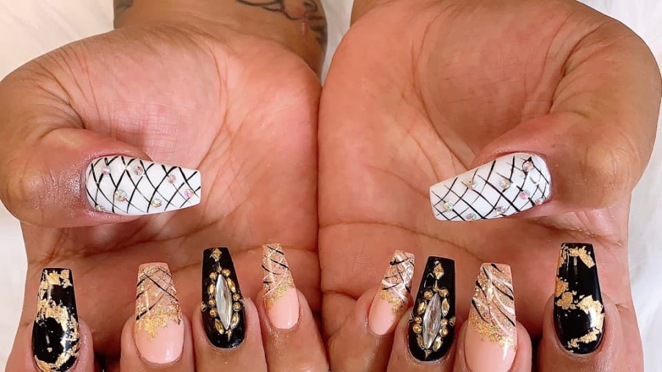 Honey Nail Spa - 2365 B Ness Ave, Winnipeg, MB R3J 1A5